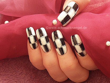 Chess - Nail art designs